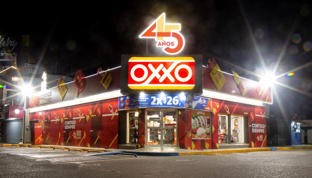 OXXO cumple 45 años de innovar y generar un impacto social - Confitexpo Informa
